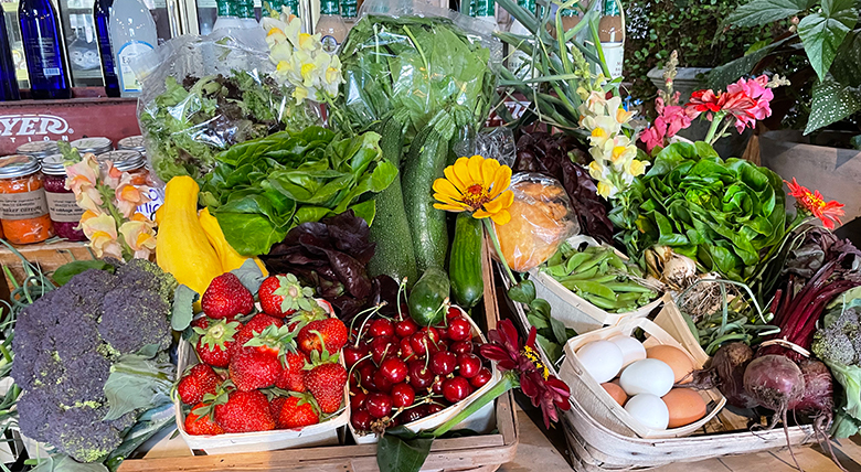 Brookdale Fruit Farm - Now Picking....Our Own Field Fresh Produce